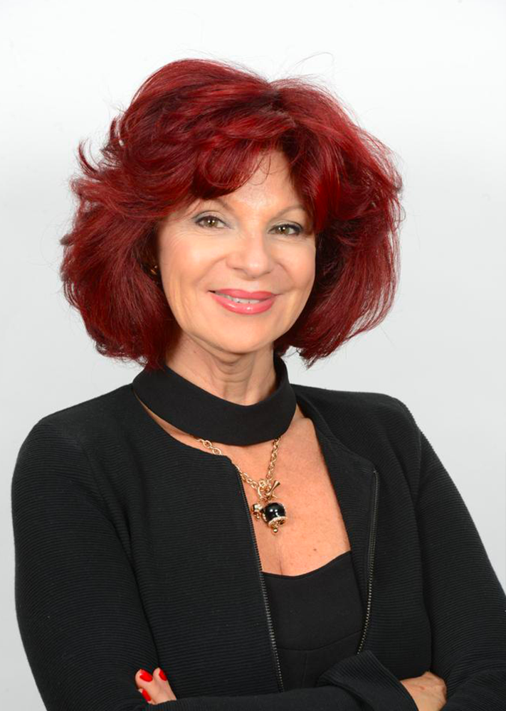 Clapes UC | Entrevista en Radio Agricultura a Iris Boeninger ...