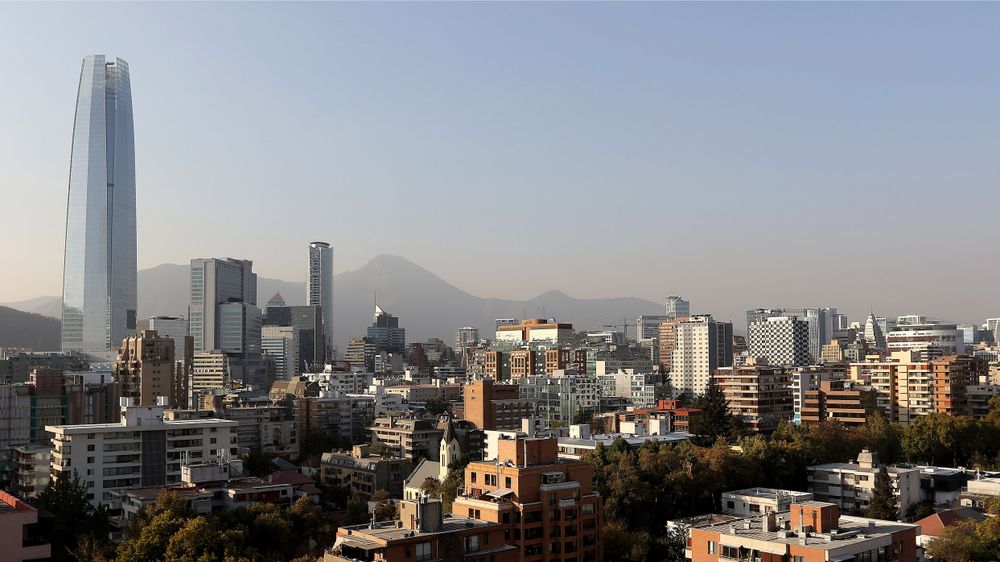 Clapes UC | Tras decepcionantes cifras sectoriales: Analistas ponen en ...